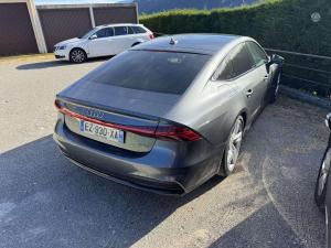 Grey Audi A7 Sportback 2018 in Siauliai, with an engine capacity of 0.00 L and mileage of 178 thousand km for 26000 €, photo 4 on AUTOMOTO.COM.LV