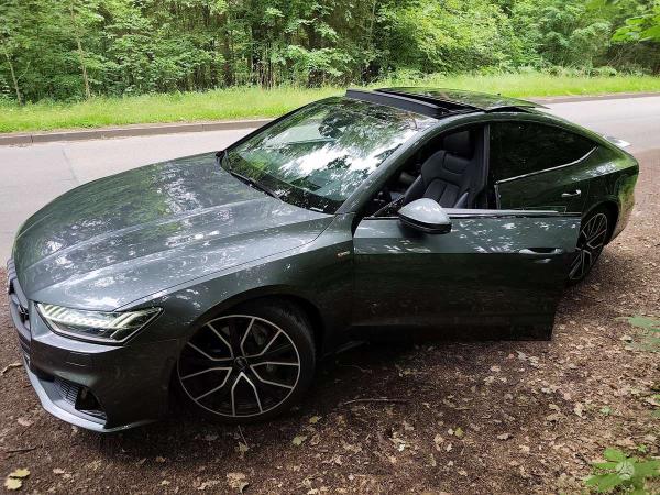 Grey Audi A7 Sportback 2018 in Vilnius, with an engine capacity of 2.97 L and mileage of 76 thousand km for 37000 €, photo 5 on AUTOMOTO.COM.LV