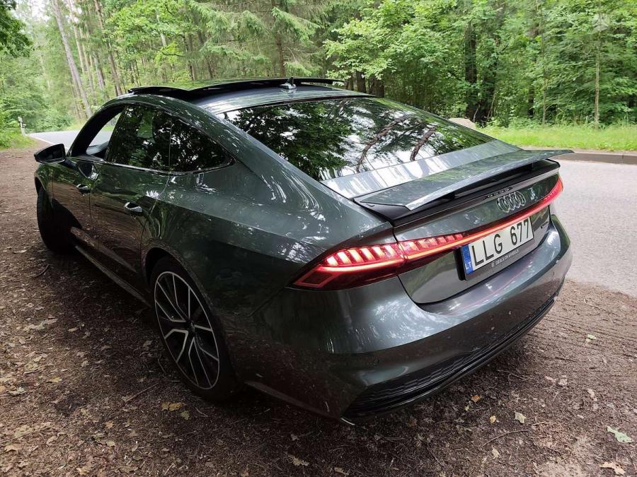 Grey Audi A7 Sportback 2018 in Vilnius, with an engine capacity of 2.97 L and mileage of 76 thousand km for 37000 €, photo 7 on AUTOMOTO.COM.LV