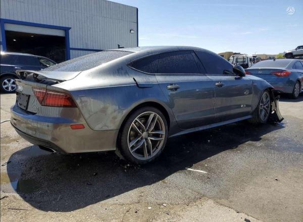 Grey Audi A7 Sportback 2018 in Siauliai, with an engine capacity of 3.00 L and mileage of 188 thousand km for 8500 €, photo 4 on AUTOMOTO.COM.LV