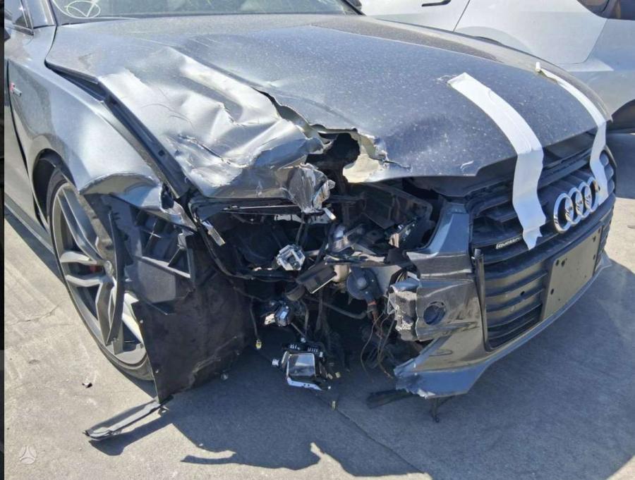 Pelēks Audi A7 Sportback 2018 Šauļi, ar dzinēja tilpumu 3.00 L un nobraukumu 188 tūkst. km par 8500 €, foto 14 vietnē AUTOMOTO.COM.LV