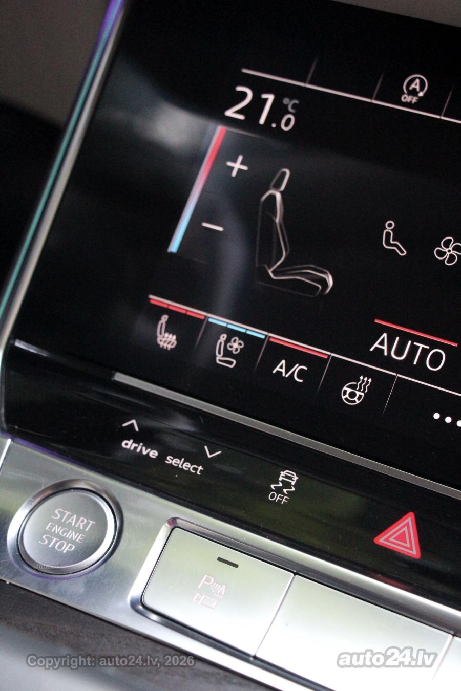 Grey Audi A7 Sportback 2018 in Tallinn, with an engine capacity of 3.00 L and mileage of 235 thousand km for 33500 €, photo 16 on AUTOMOTO.COM.LV