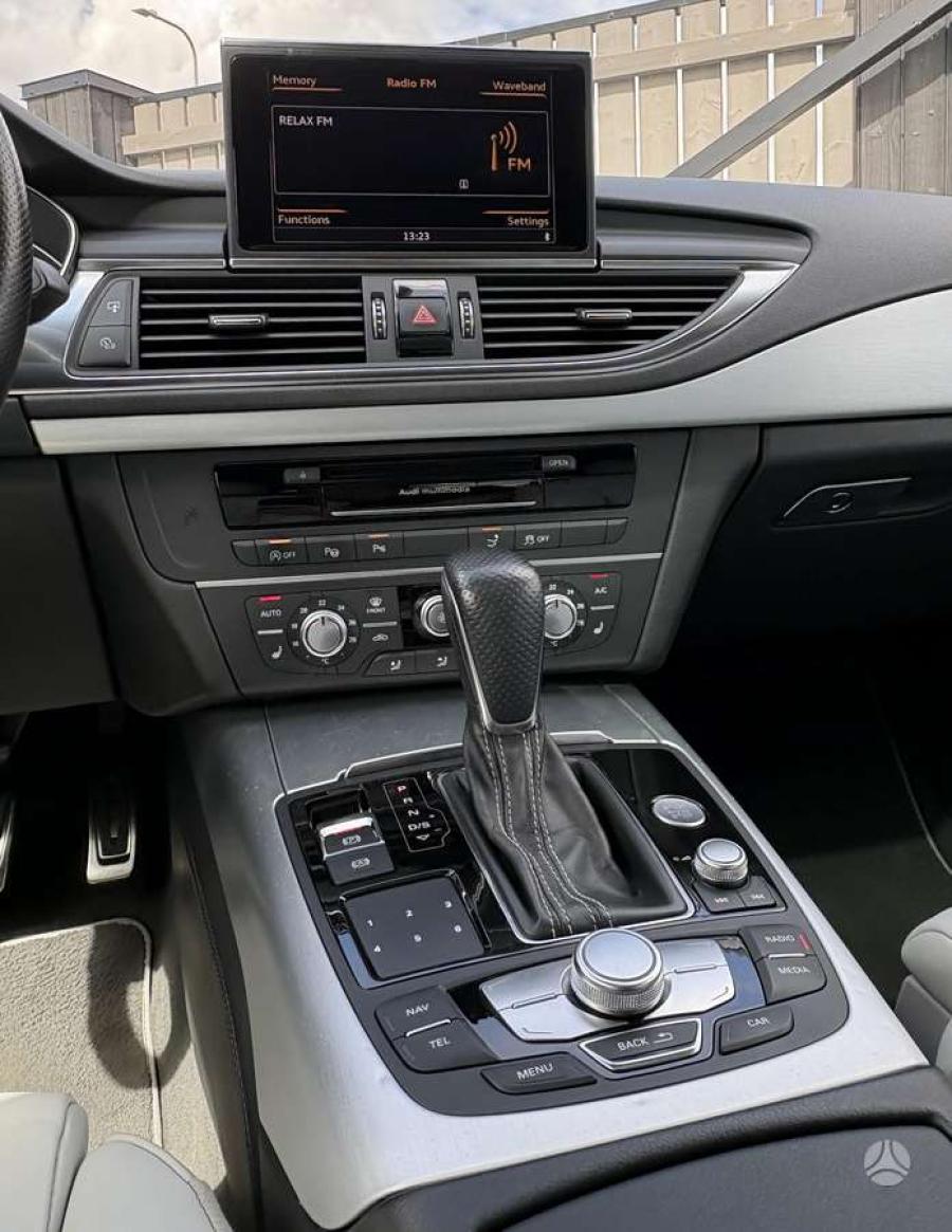 Pelēks Audi A7 Sportback 2018 Kauņa, ar dzinēja tilpumu 2.97 L un nobraukumu 300 tūkst. km par 14999 €, foto 16 vietnē AUTOMOTO.COM.LV