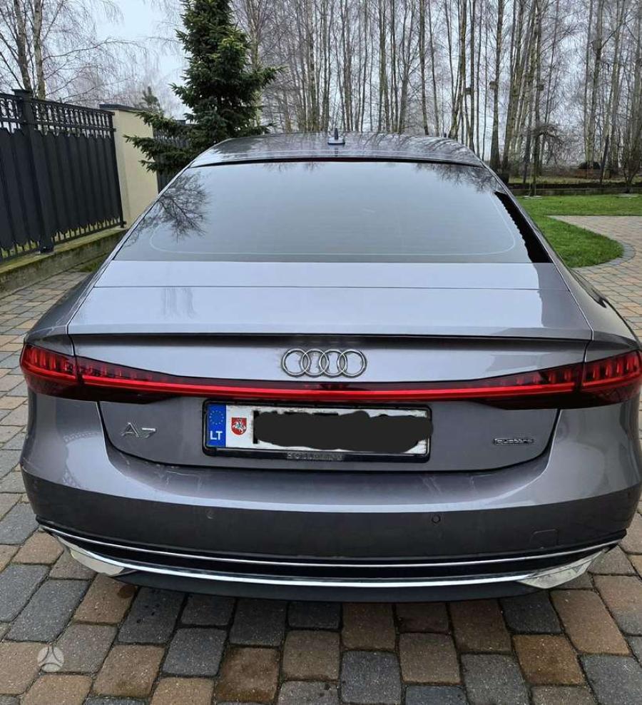 Grey Audi A7 Sportback 2019 in Vilnius, with an engine capacity of 3.00 L and mileage of 87 thousand km for 28500 €, photo 4 on AUTOMOTO.COM.LV