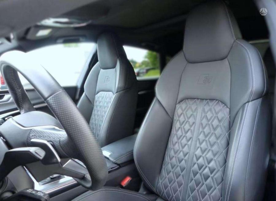 Grey Audi A7 Sportback 2022 in Kaunas, with an engine capacity of 1.98 L and mileage of 130 thousand km for 53700 €, photo 7 on AUTOMOTO.COM.LV