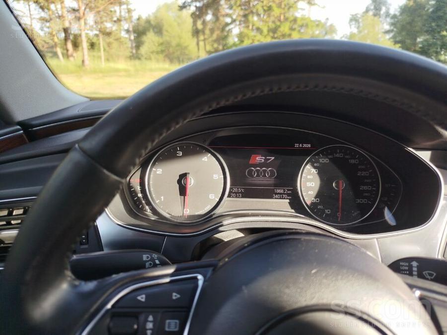 Pelēks Audi A7 Sportback 2010 Liepāja, ar dzinēja tilpumu 3.00 L un nobraukumu 275 tūkst. km par 10800 €, foto 6 vietnē AUTOMOTO.COM.LV