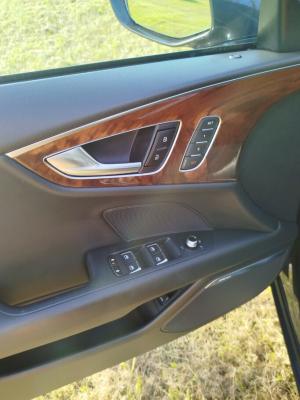 Pelēks Audi A7 Sportback 2010 Liepāja, ar dzinēja tilpumu 3.00 L un nobraukumu 275 tūkst. km par 10800 €, foto 10 vietnē AUTOMOTO.COM.LV
