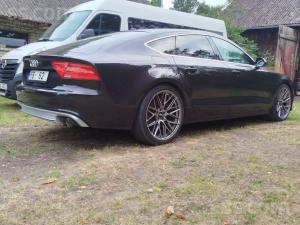 Pelēks Audi A7 Sportback 2010 Liepāja, ar dzinēja tilpumu 3.00 L un nobraukumu 275 tūkst. km par 10800 €, foto 19 vietnē AUTOMOTO.COM.LV