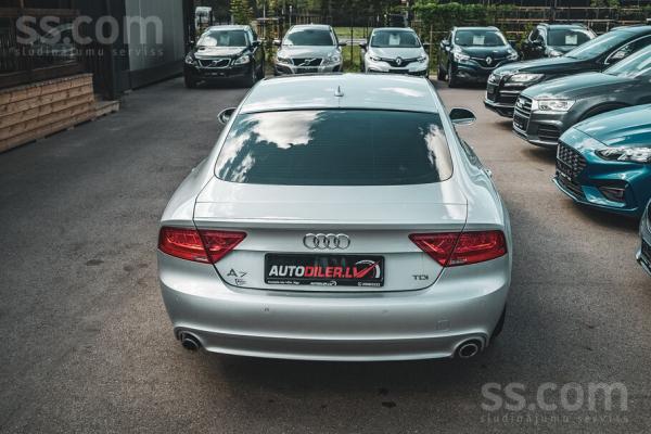 Pelēks Audi A7 Sportback 2012 Rīga, ar dzinēja tilpumu 3.00 L un nobraukumu 0 tūkst. km par 9990 €, foto 8 vietnē AUTOMOTO.COM.LV