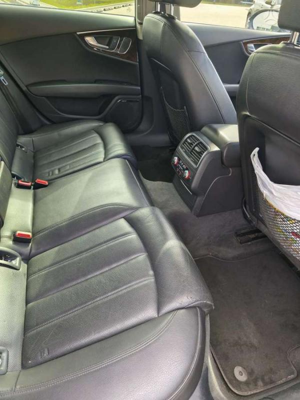 Audi A7 Sportback 2013 Viļņa vietnē Pelēks Audi A7 Sportback 2013 Viļņa, ar dzinēja tilpumu 3.00 L un nobraukumu 224 tūkst. km par 9700 €, foto 7 vietnē AUTOMOTO.COM.LV
