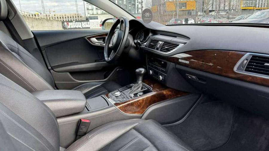 Pelēks Audi A7 Sportback 2013 Viļņa, ar dzinēja tilpumu 3.00 L un nobraukumu 224 tūkst. km par 9700 €, foto 12 vietnē AUTOMOTO.COM.LV
