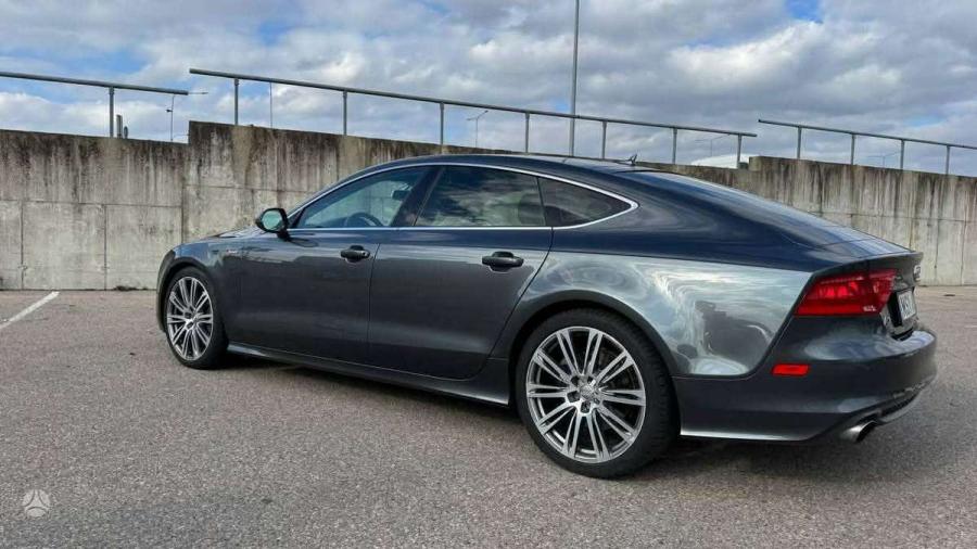 Pelēks Audi A7 Sportback 2013 Viļņa, ar dzinēja tilpumu 3.00 L un nobraukumu 224 tūkst. km par 9700 €, foto 14 vietnē AUTOMOTO.COM.LV