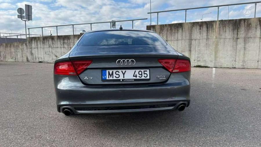 Pelēks Audi A7 Sportback 2013 Viļņa, ar dzinēja tilpumu 3.00 L un nobraukumu 224 tūkst. km par 9700 €, foto 15 vietnē AUTOMOTO.COM.LV