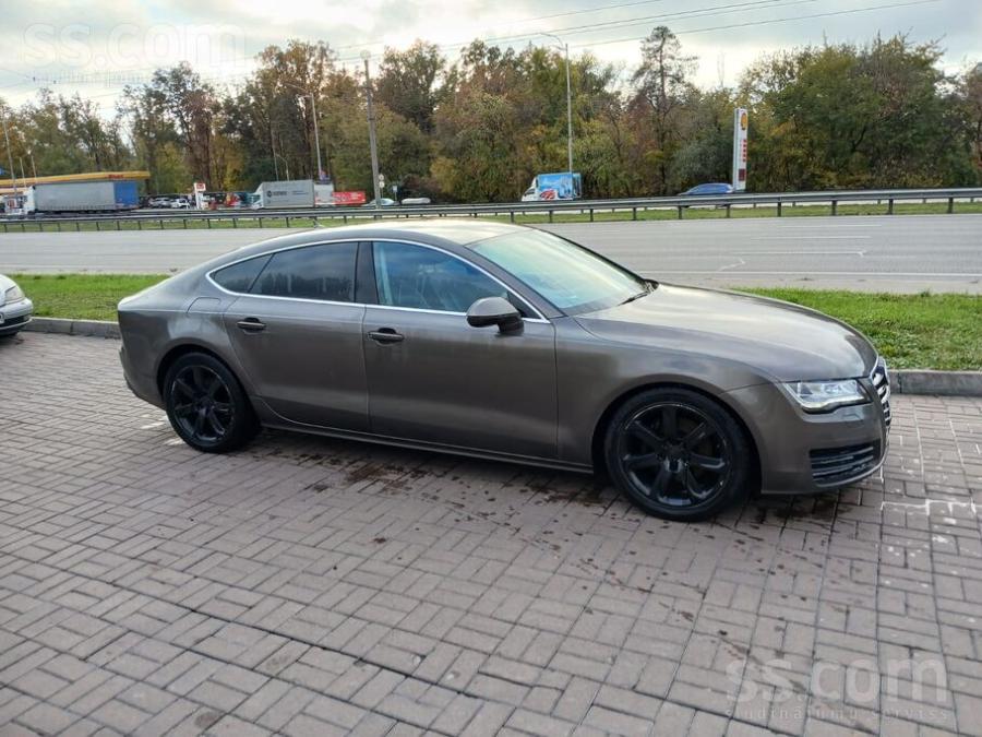 Pelēks Audi A7 Sportback 2014 Valmiera, ar dzinēja tilpumu 3.00 L un nobraukumu 350 tūkst. km par 4750 €, foto 3 vietnē AUTOMOTO.COM.LV