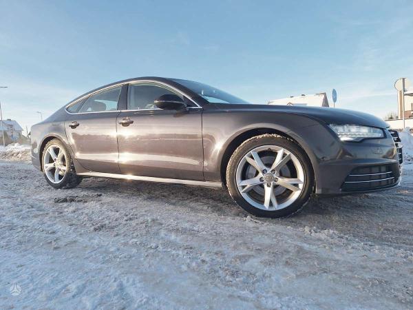 Grey Audi A7 Sportback 2015 in Klaipeda, with an engine capacity of 3.00 L and mileage of 215 thousand km for 16900 €, photo 9 on AUTOMOTO.COM.LV