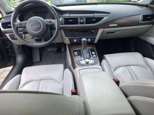 Grey Audi A7 Sportback 2015 in Klaipeda, with an engine capacity of 3.00 L and mileage of 200 thousand km for 15600 €, photo 15 on AUTOMOTO.COM.LV