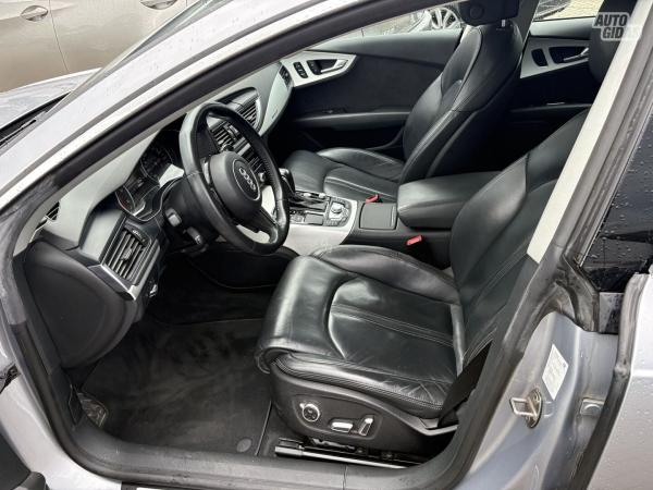 Pelēks Audi A7 Sportback 2015 Tauragė, ar dzinēja tilpumu 2.90 L un nobraukumu 190 tūkst. km par 17500 €, foto 11 vietnē AUTOMOTO.COM.LV