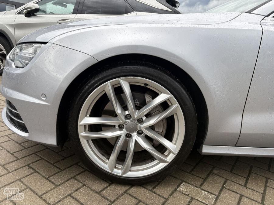 Pelēks Audi A7 Sportback 2015 Tauragė, ar dzinēja tilpumu 2.90 L un nobraukumu 190 tūkst. km par 17500 €, foto 15 vietnē AUTOMOTO.COM.LV
