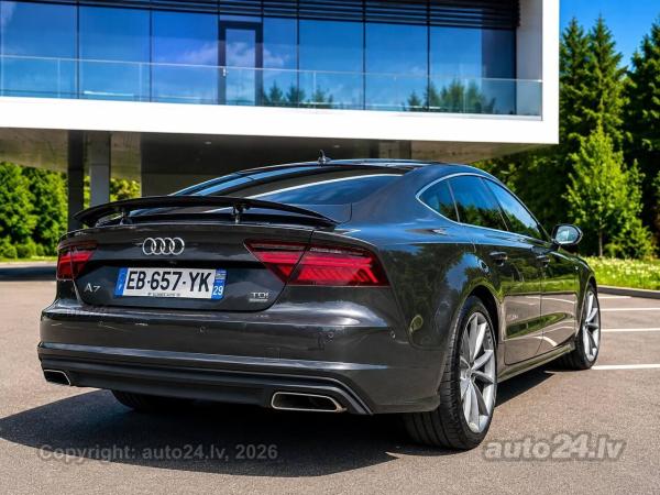 Grey Audi A7 Sportback 2016 in Tallinn, with an engine capacity of 3.00 L and mileage of 224 thousand km for 18998 €, photo 3 on AUTOMOTO.COM.LV