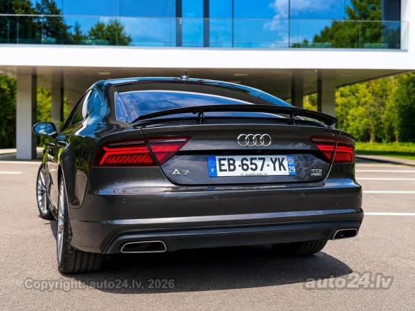 Grey Audi A7 Sportback 2016 in Tallinn, with an engine capacity of 3.00 L and mileage of 224 thousand km for 18998 €, photo 4 on AUTOMOTO.COM.LV