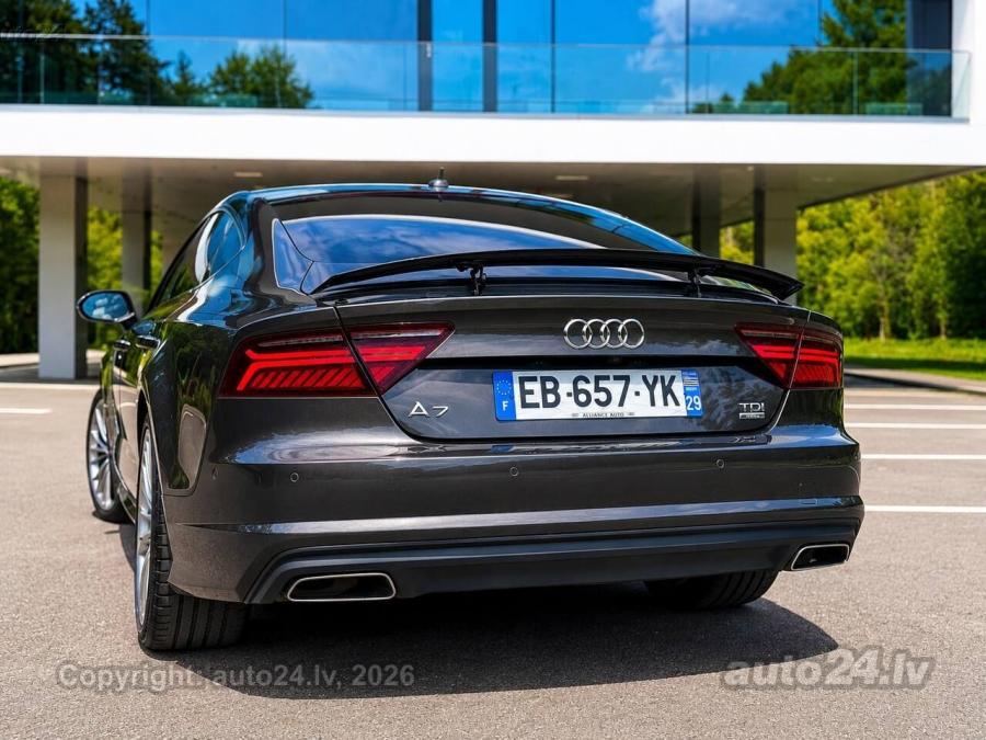 Grey Audi A7 Sportback 2016 in Tallinn, with an engine capacity of 3.00 L and mileage of 224 thousand km for 18998 €, photo 5 on AUTOMOTO.COM.LV
