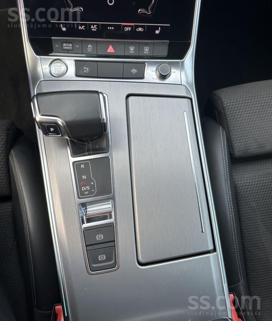 Grey Audi A7 Sportback 2018 in Riga, with an engine capacity of 3.00 L and mileage of 155 thousand km for 32000 €, photo 12 on AUTOMOTO.COM.LV