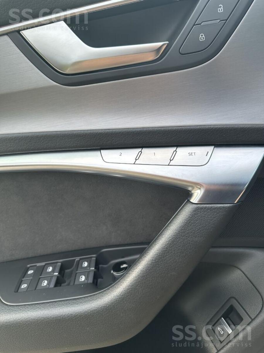 Grey Audi A7 Sportback 2018 in Riga, with an engine capacity of 3.00 L and mileage of 155 thousand km for 32000 €, photo 13 on AUTOMOTO.COM.LV
