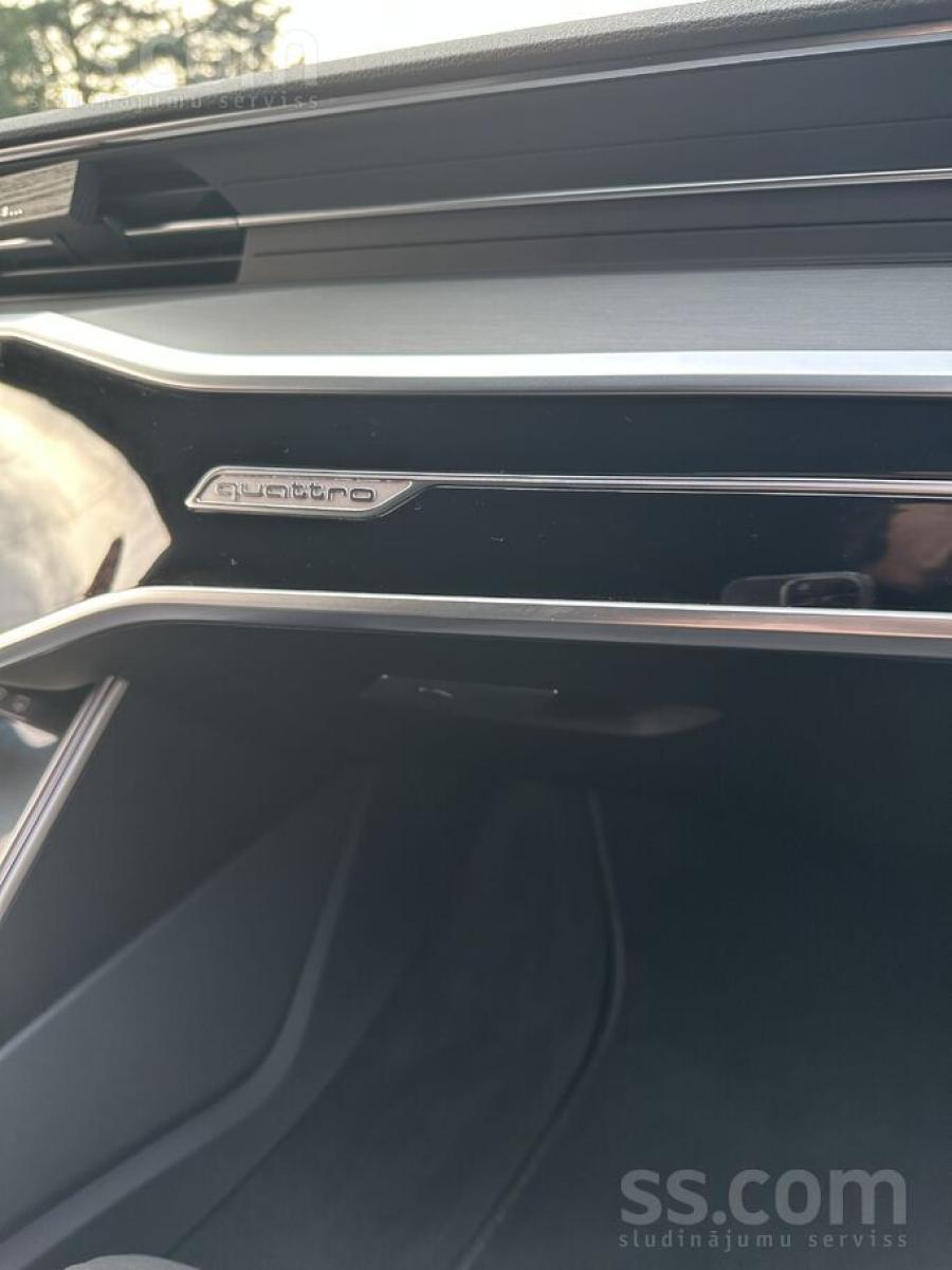 Grey Audi A7 Sportback 2018 in Riga, with an engine capacity of 3.00 L and mileage of 155 thousand km for 32000 €, photo 15 on AUTOMOTO.COM.LV