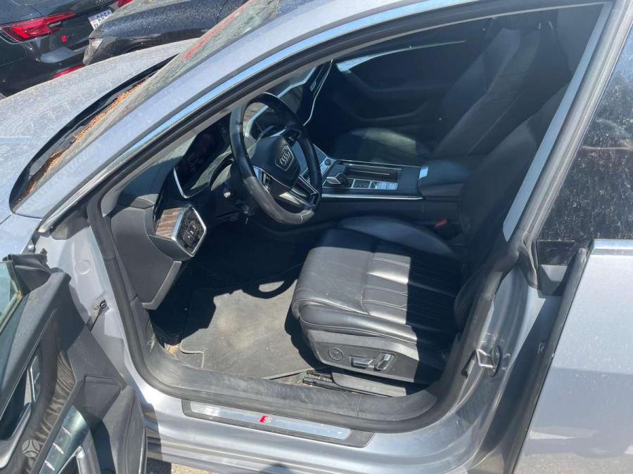Grey Audi A7 Sportback 2018 in Vilnius, with an engine capacity of 3.00 L and mileage of 202 thousand km for 22390 €, photo 15 on AUTOMOTO.COM.LV