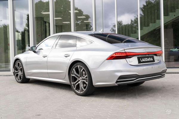 Grey Audi A7 Sportback 2018 in Vilnius, with an engine capacity of 3.00 L and mileage of 204 thousand km for 18950 €, photo 4 on AUTOMOTO.COM.LV