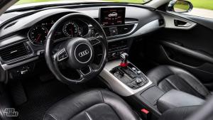Audi A7 Sportback 2011 in Vilnius, with an engine capacity of 3.00 L and mileage of 357 thousand km for 10450 €, photo 8 on AUTOMOTO.COM.LV