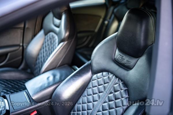 Audi A7 Sportback 2011 Tartu, ar dzinēja tilpumu 3.00 L un nobraukumu 221 tūkst. km par 15600 €, foto 10 vietnē AUTOMOTO.COM.LV