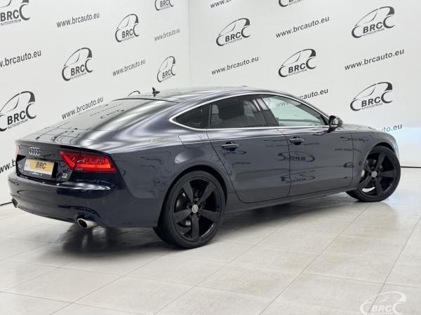 Audi A7 Sportback 2013 in Vilnius, with an engine capacity of 2.97 L and mileage of 303 thousand km for 12500 €, photo 3 on AUTOMOTO.COM.LV