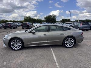 Audi A7 Sportback 2019 in Siauliai, with an engine capacity of 3.00 L and mileage of 260 thousand km for 18250 €, photo 8 on AUTOMOTO.COM.LV