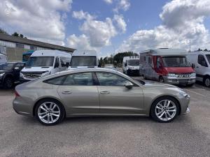 Audi A7 Sportback 2019 in Siauliai, with an engine capacity of 3.00 L and mileage of 260 thousand km for 18250 €, photo 9 on AUTOMOTO.COM.LV