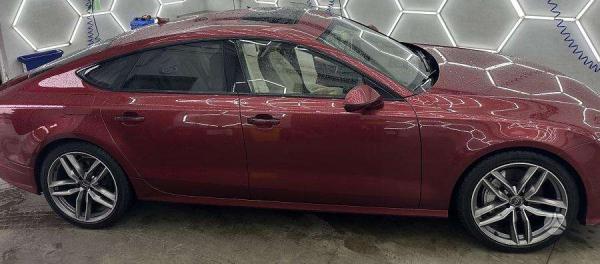 Red Audi A7 Sportback 2017 in Vilnius, with an engine capacity of 3.00 L and mileage of 272 thousand km for 19500 €, photo 4 on AUTOMOTO.COM.LV