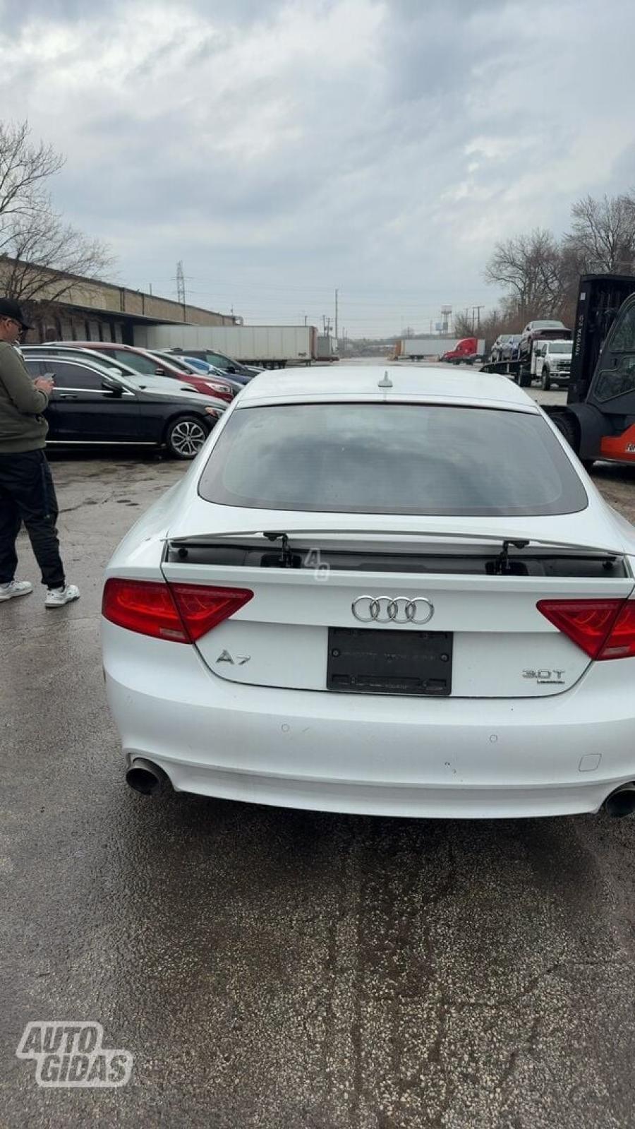 Audi A7 Sportback 2014 Kauņa, ar dzinēja tilpumu 3.00 L un nobraukumu 240 tūkst. km par 6400 €, foto 6 vietnē AUTOMOTO.COM.LV