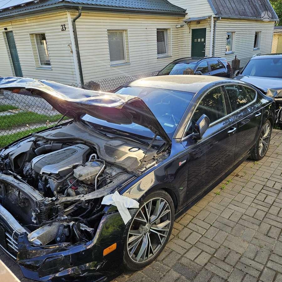 Violets Audi A7 Sportback 2016 Kauņa, ar dzinēja tilpumu 3.00 L un nobraukumu 126 tūkst. km par 7500 €, foto 3 vietnē AUTOMOTO.COM.LV