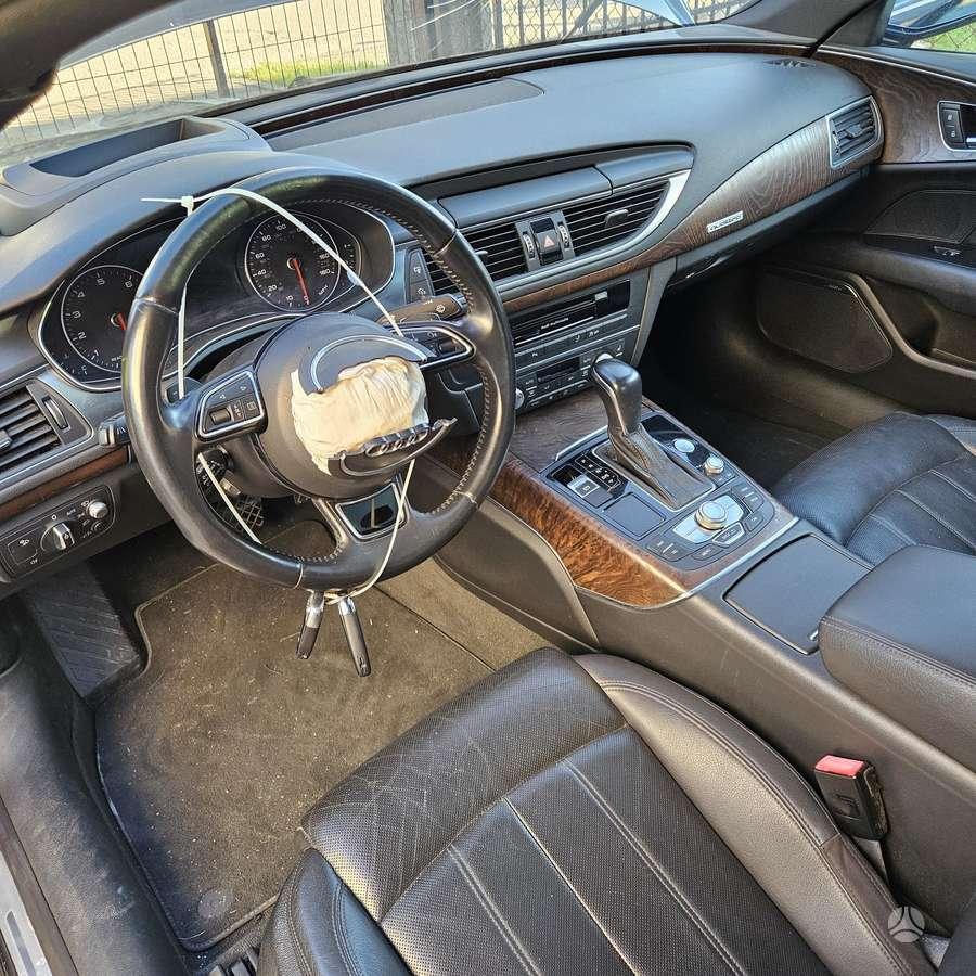 Violets Audi A7 Sportback 2016 Kauņa, ar dzinēja tilpumu 3.00 L un nobraukumu 126 tūkst. km par 7500 €, foto 8 vietnē AUTOMOTO.COM.LV