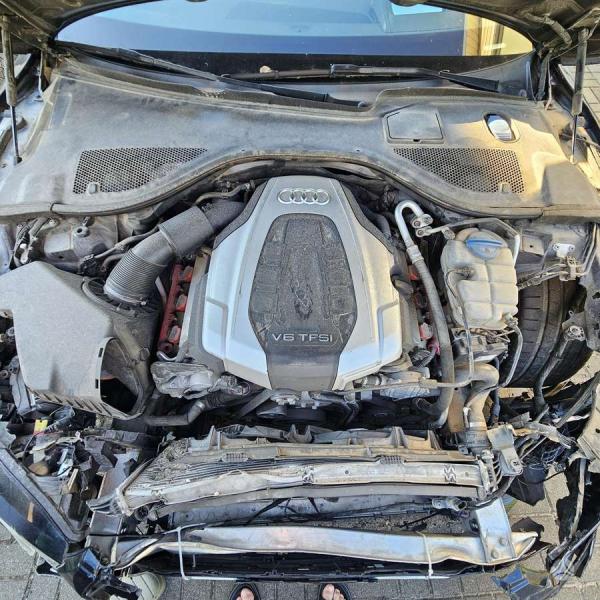 Violets Audi A7 Sportback 2016 Kauņa, ar dzinēja tilpumu 3.00 L un nobraukumu 126 tūkst. km par 7500 €, foto 9 vietnē AUTOMOTO.COM.LV