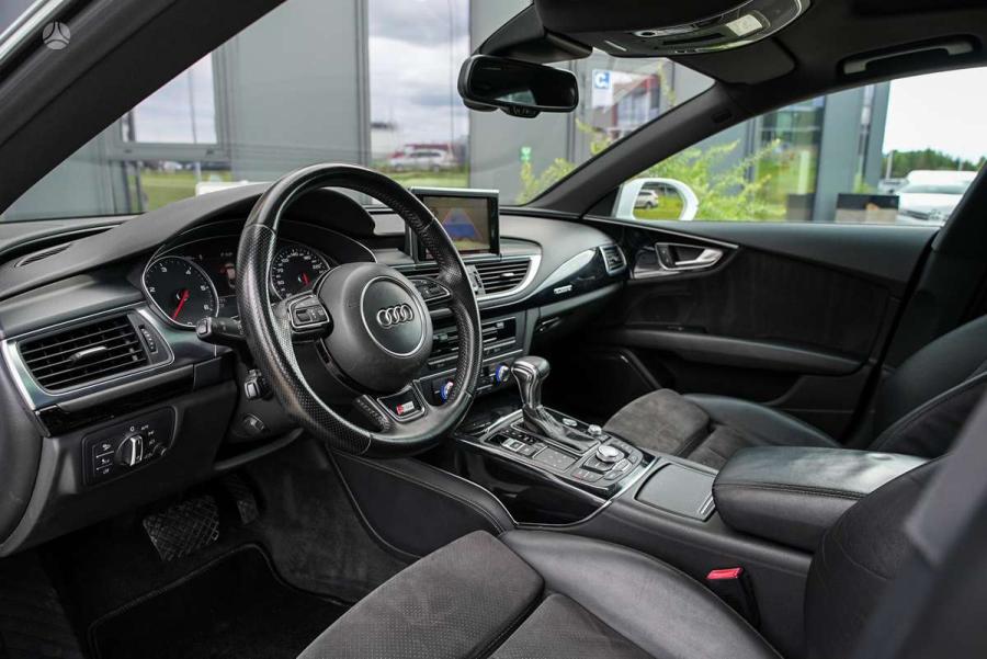 Balts Audi A7 Sportback 2014 Kauņa, ar dzinēja tilpumu 2.97 L un nobraukumu 265 tūkst. km par 16950 €, foto 26 vietnē AUTOMOTO.COM.LV