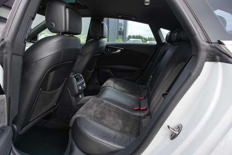 Balts Audi A7 Sportback 2014 Kauņa, ar dzinēja tilpumu 2.97 L un nobraukumu 265 tūkst. km par 16950 €, foto 37 vietnē AUTOMOTO.COM.LV