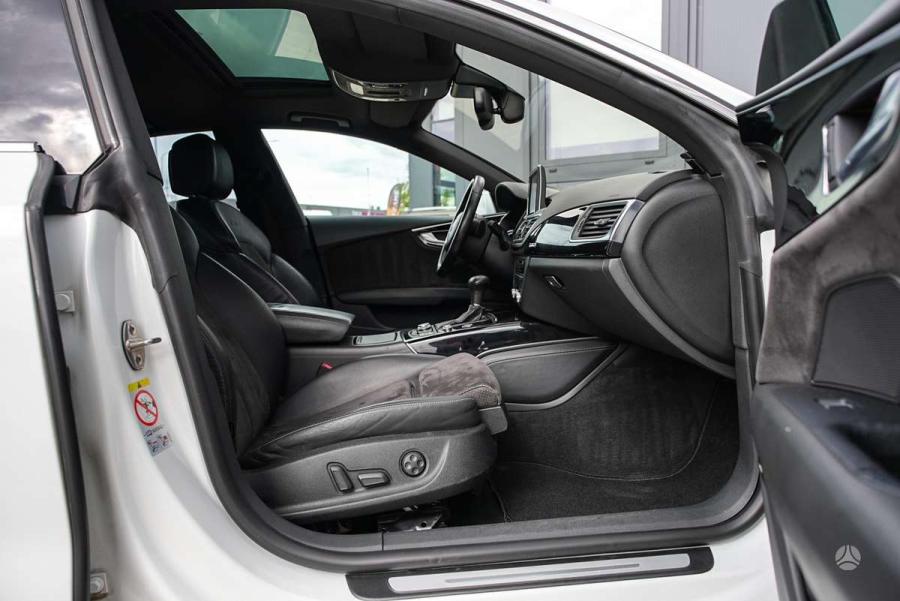 Balts Audi A7 Sportback 2014 Kauņa, ar dzinēja tilpumu 2.97 L un nobraukumu 265 tūkst. km par 16950 €, foto 42 vietnē AUTOMOTO.COM.LV
