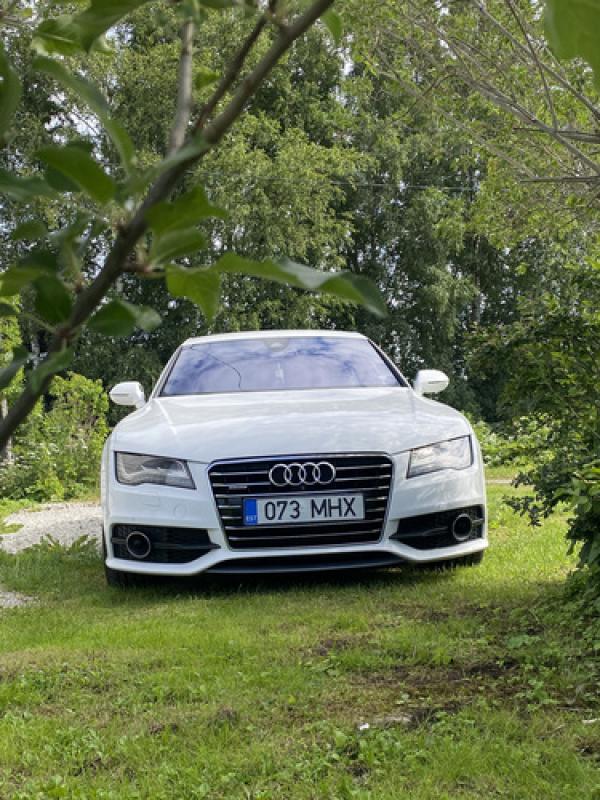 Balts Audi A7 Sportback 2011 Narva, ar dzinēja tilpumu 0.00 L un nobraukumu 272 tūkst. km par 12500 €, foto 2 vietnē AUTOMOTO.COM.LV