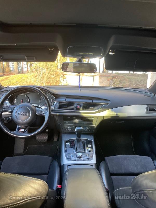 White Audi A7 Sportback 2012 in Tallinn, with an engine capacity of 0.00 L and mileage of 355 thousand km for 9300 €, photo 6 on AUTOMOTO.COM.LV