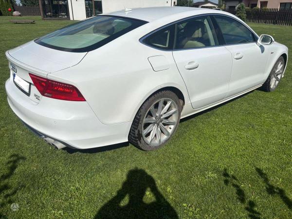 Balts Audi A7 Sportback 2013 Šauļi, ar dzinēja tilpumu 3.00 L un nobraukumu 262 tūkst. km par 12000 €, foto 4 vietnē AUTOMOTO.COM.LV