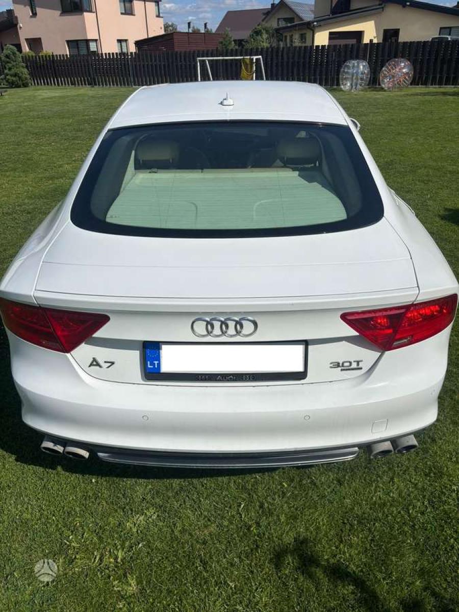 Balts Audi A7 Sportback 2013 Šauļi, ar dzinēja tilpumu 3.00 L un nobraukumu 262 tūkst. km par 12000 €, foto 6 vietnē AUTOMOTO.COM.LV