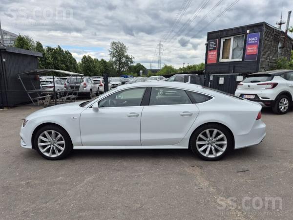 White Audi A7 Sportback 2016 in Riga, with an engine capacity of 2.00 L and mileage of 117 thousand km for 18490 €, photo 5 on AUTOMOTO.COM.LV