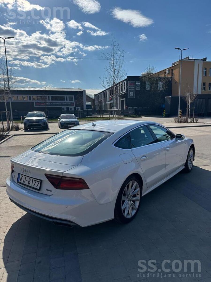 Balts Audi A7 Sportback 2016 Rīga, ar dzinēja tilpumu 2.00 L un nobraukumu 117 tūkst. km par 17500 €, foto 3 vietnē AUTOMOTO.COM.LV