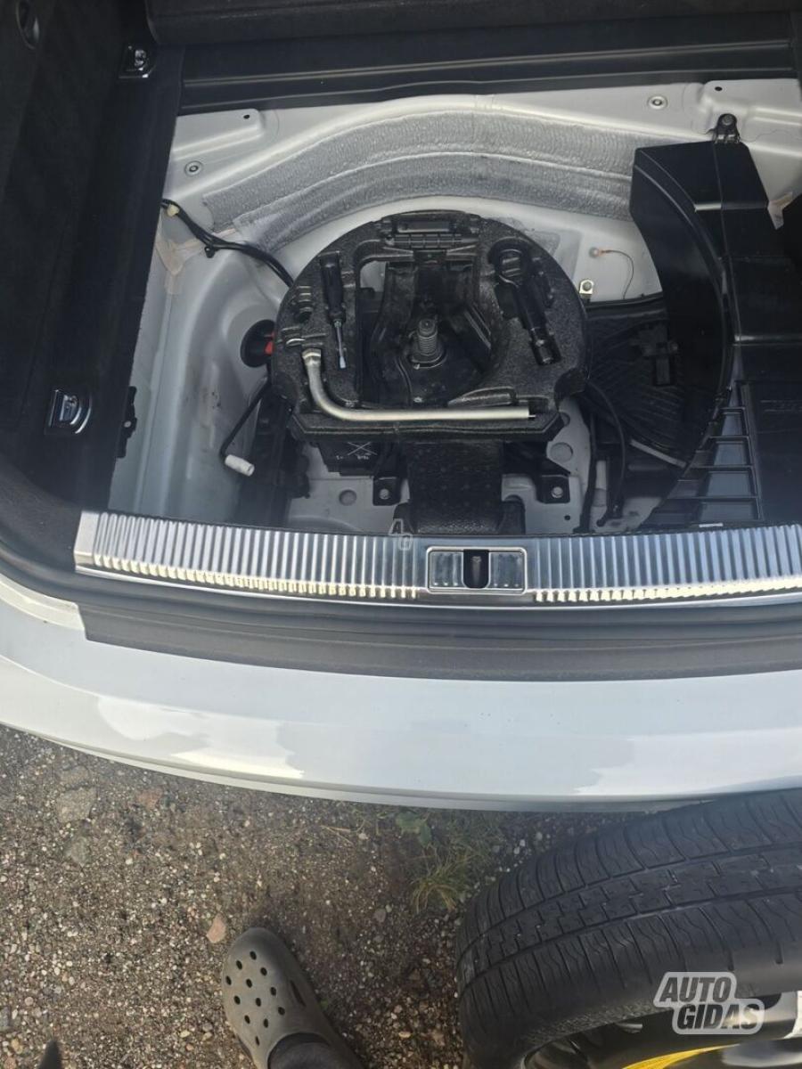 White Audi A7 Sportback 2016 in Gargzdai, with an engine capacity of 3.00 L and mileage of 162 thousand km for 16300 €, photo 18 on AUTOMOTO.COM.LV